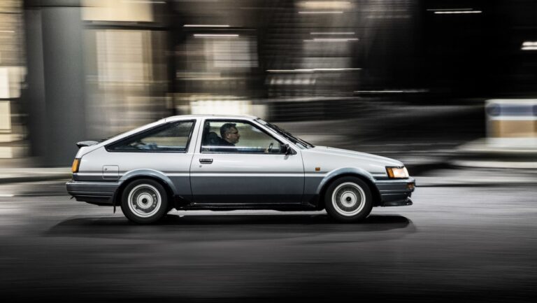 TOYOTA AE 86 – At the right place at the right time – The Driver's Hub